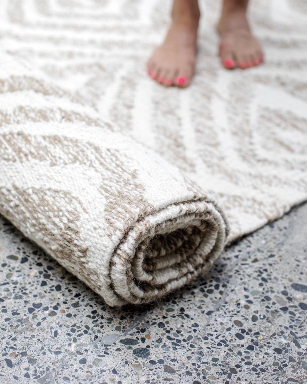 HOME - Sumaq Alpaca Rugs